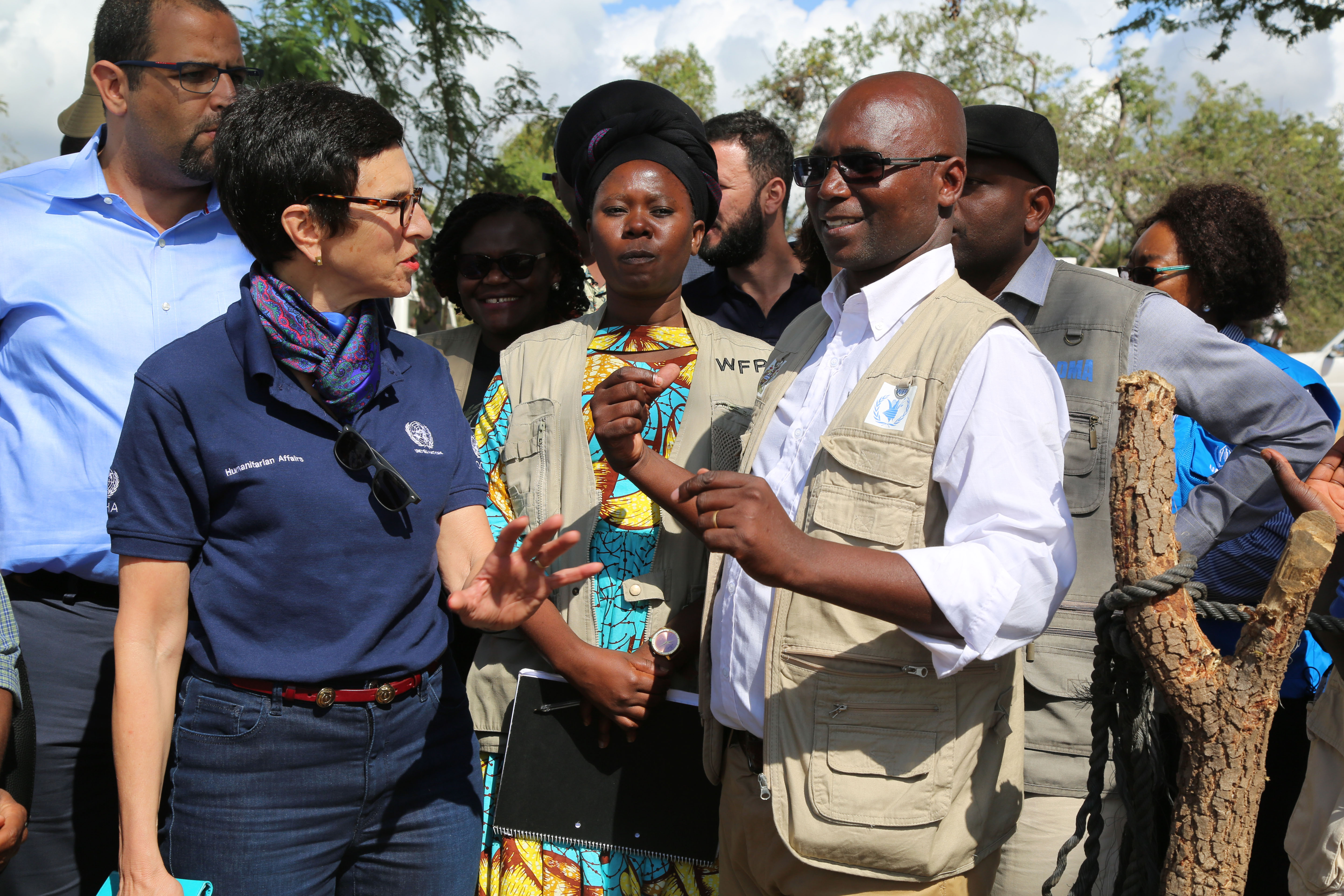 UN Deputy Humanitarian Chief Visits World Vision Cash Distribution ...