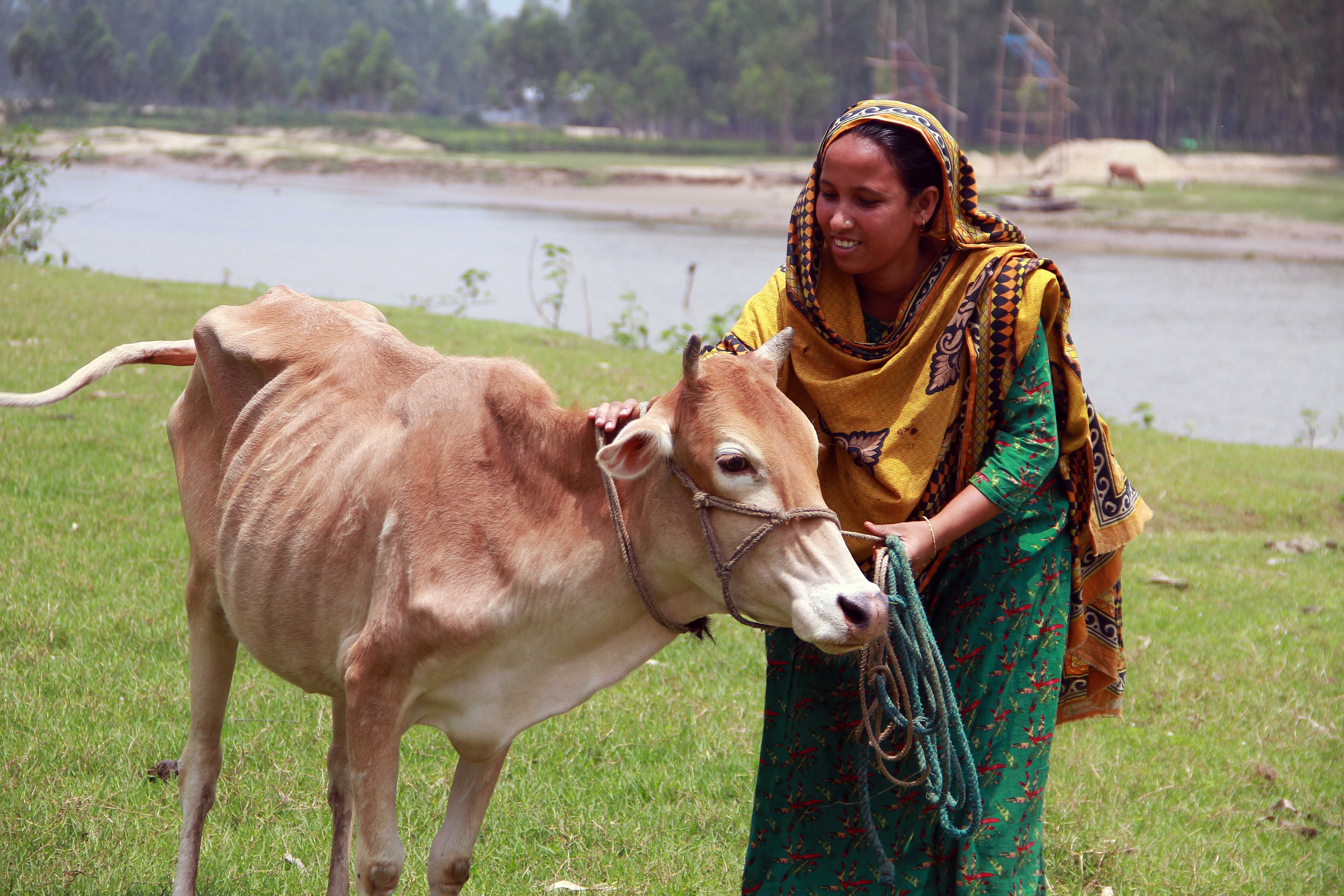 Mousumi, an example for others to follow | Bangladesh | World Vision ...