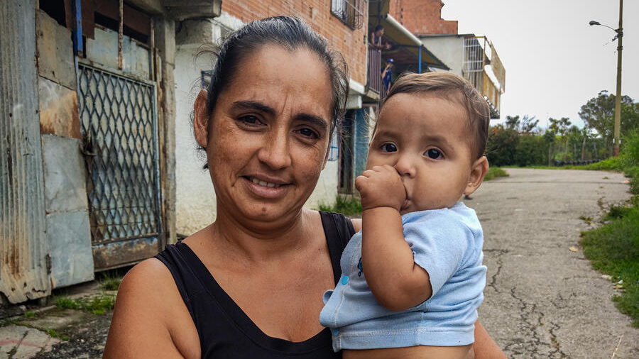 Venezuela: A big family with big challenges | Venezuela Crisis | World ...