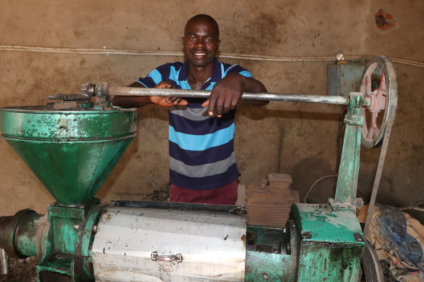 Empowered World View transforms a farmer's life. | Zambia | World ...