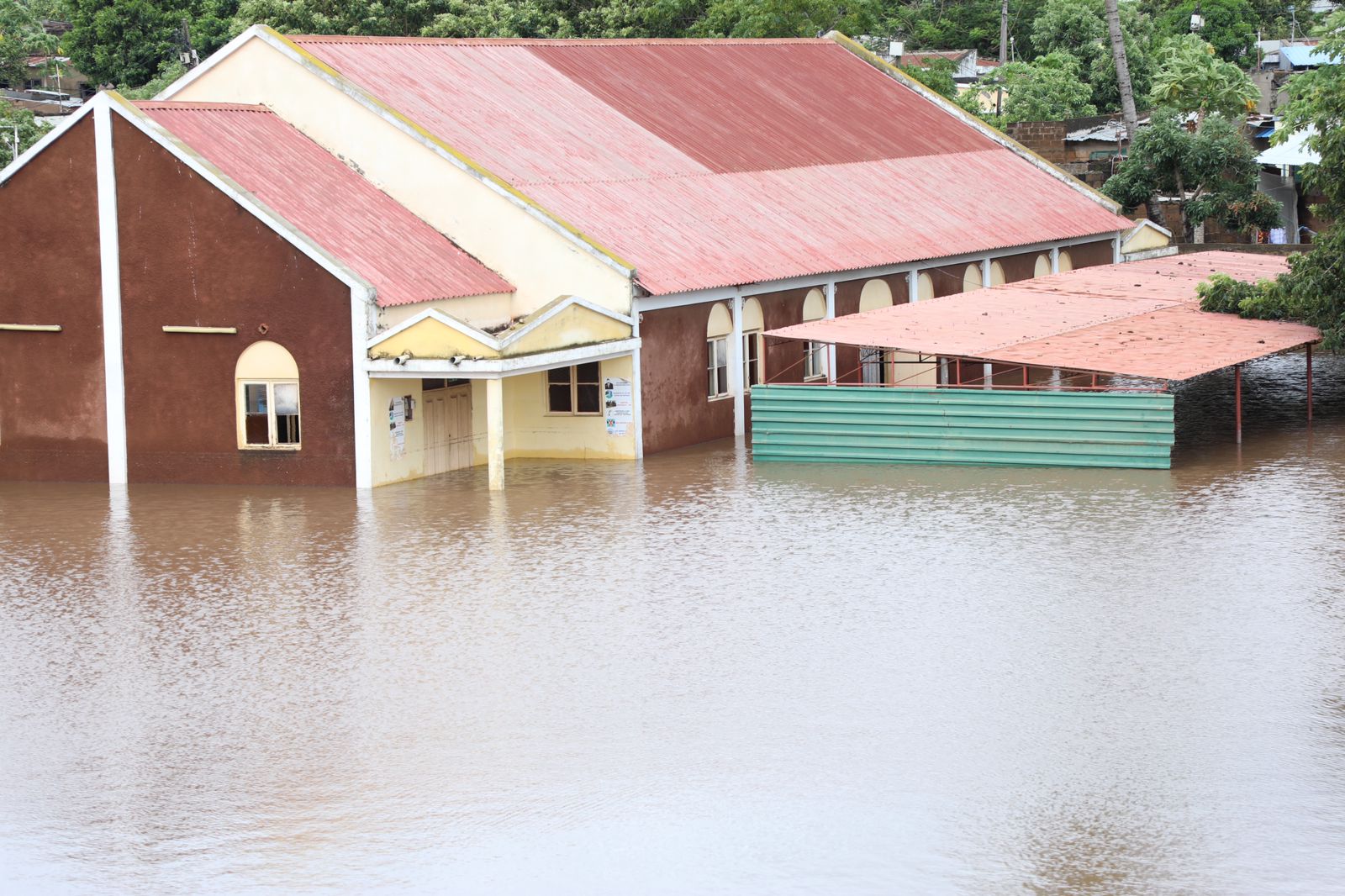 Tropical storm “Filipo” affects nearly 3,000 people and destroys 14 ...