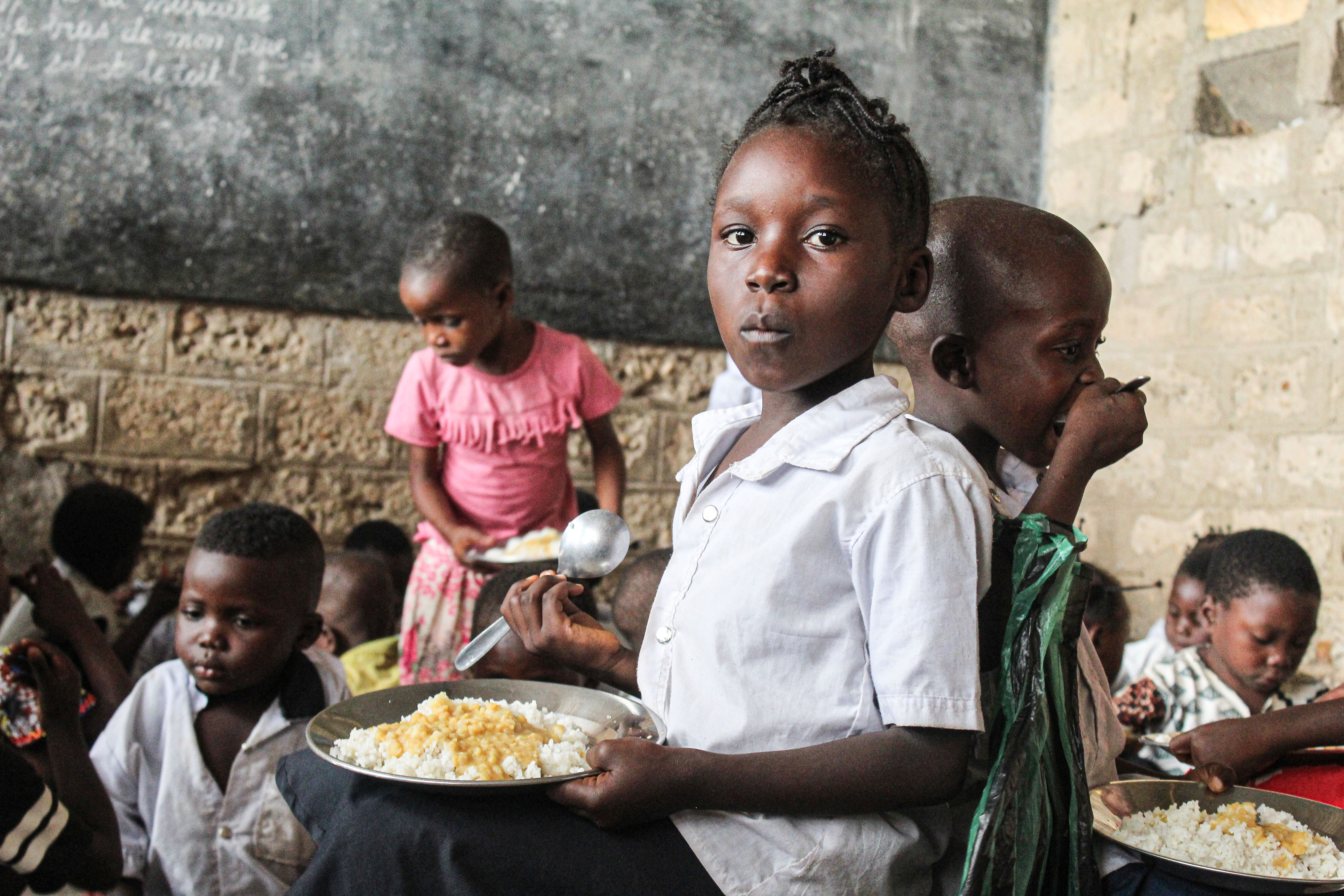 DR Congo: A School Meal for Every Child: A Crucial Commitment for the ...