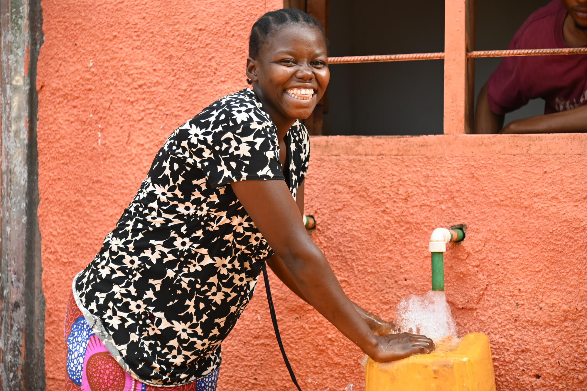 RD Congo: De l’Eau Potable Transforme la Vie de Eugénie | Congo | World ...