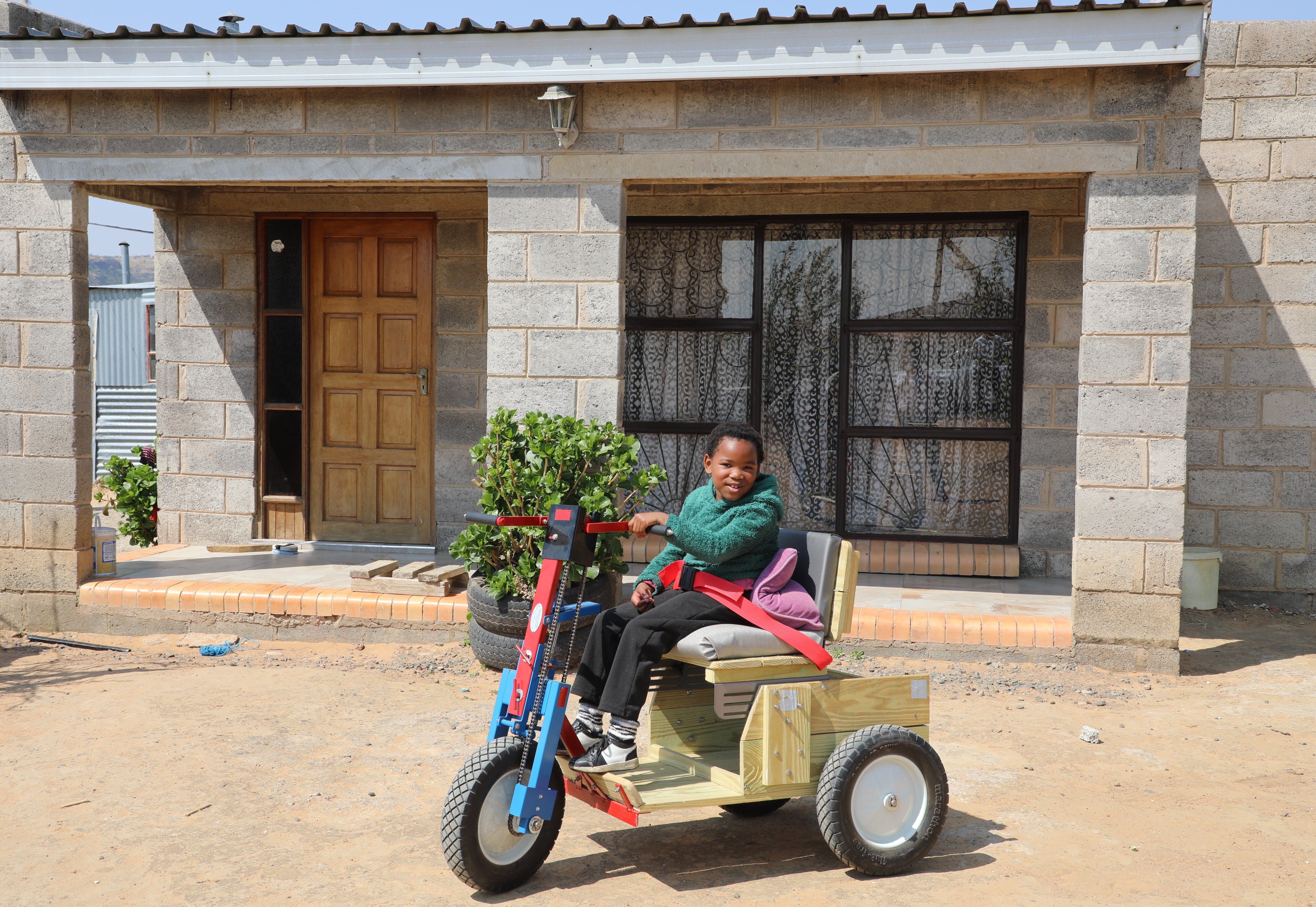 Wheels of Hope: A Child’s Journey to New Possibilities Through the Gift ...