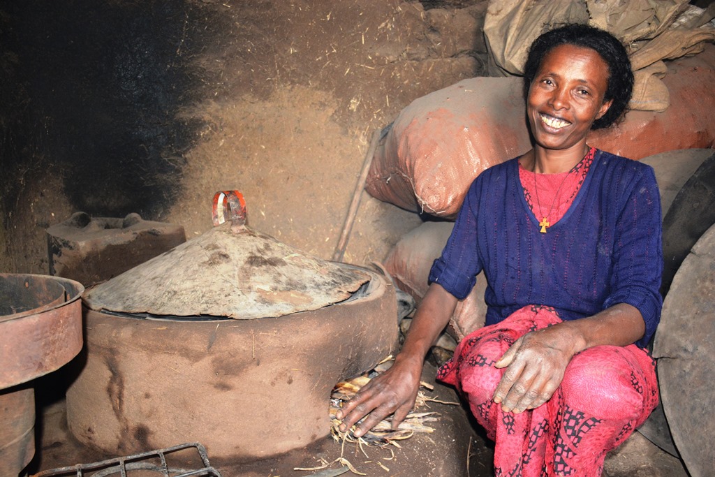 Energy efficient cook stove saves firewood and open business ...