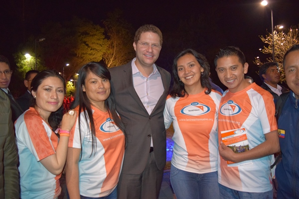 Team World Vision participa en la carrera más importante del Ecuador ...