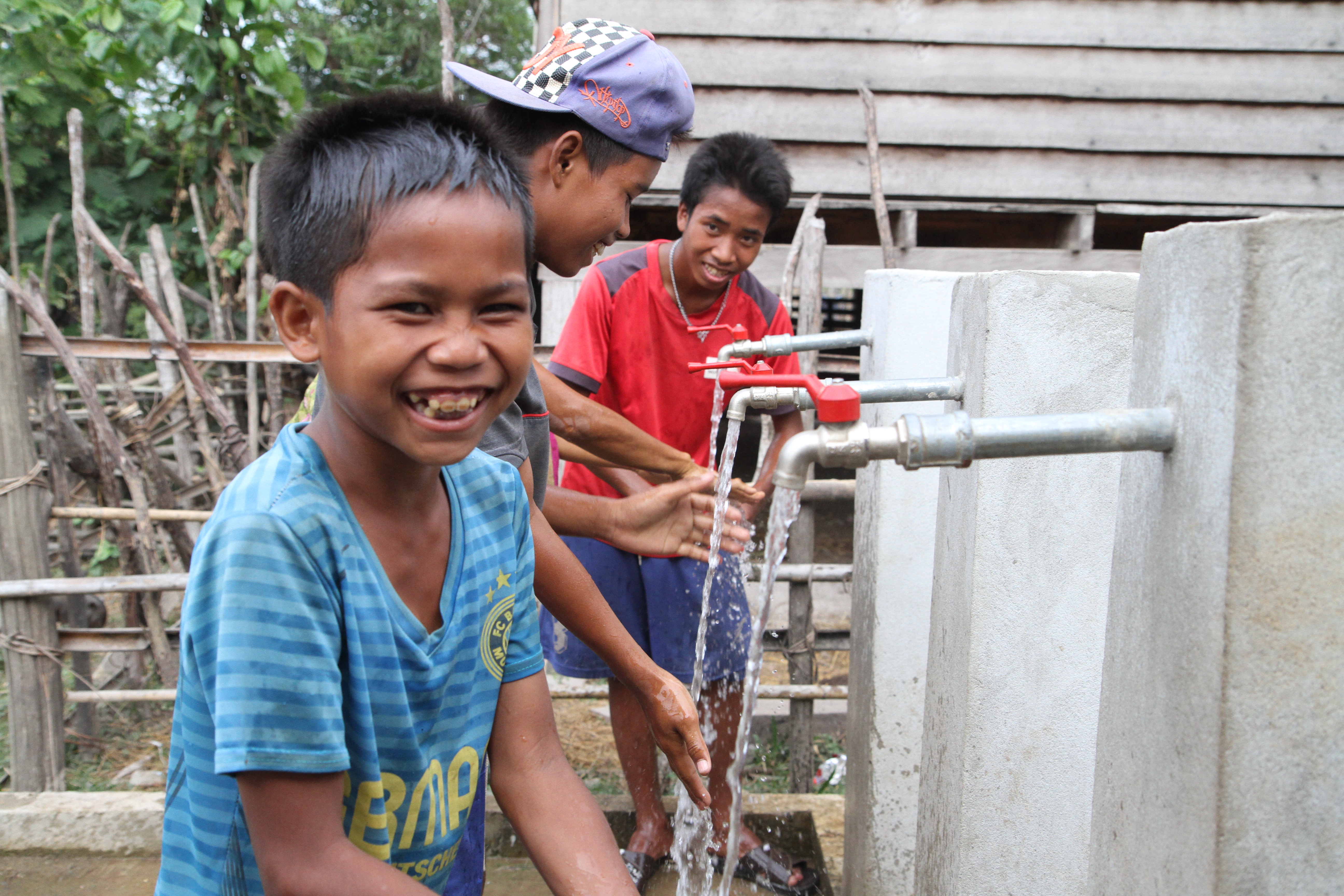How to improve clean water systems in the community | Laos | World ...