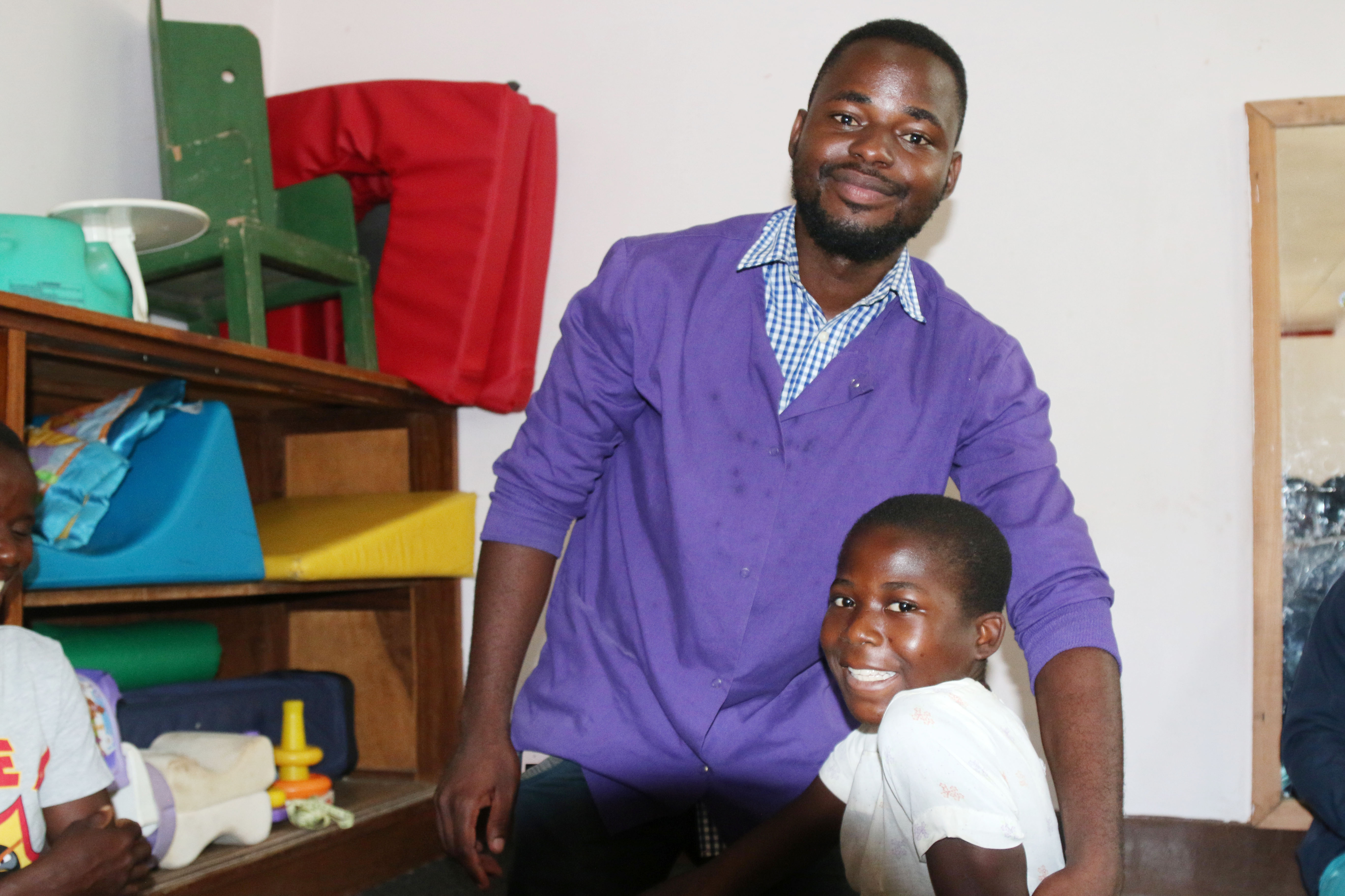 Meet the barefoot Doctor | Malawi | World Vision International