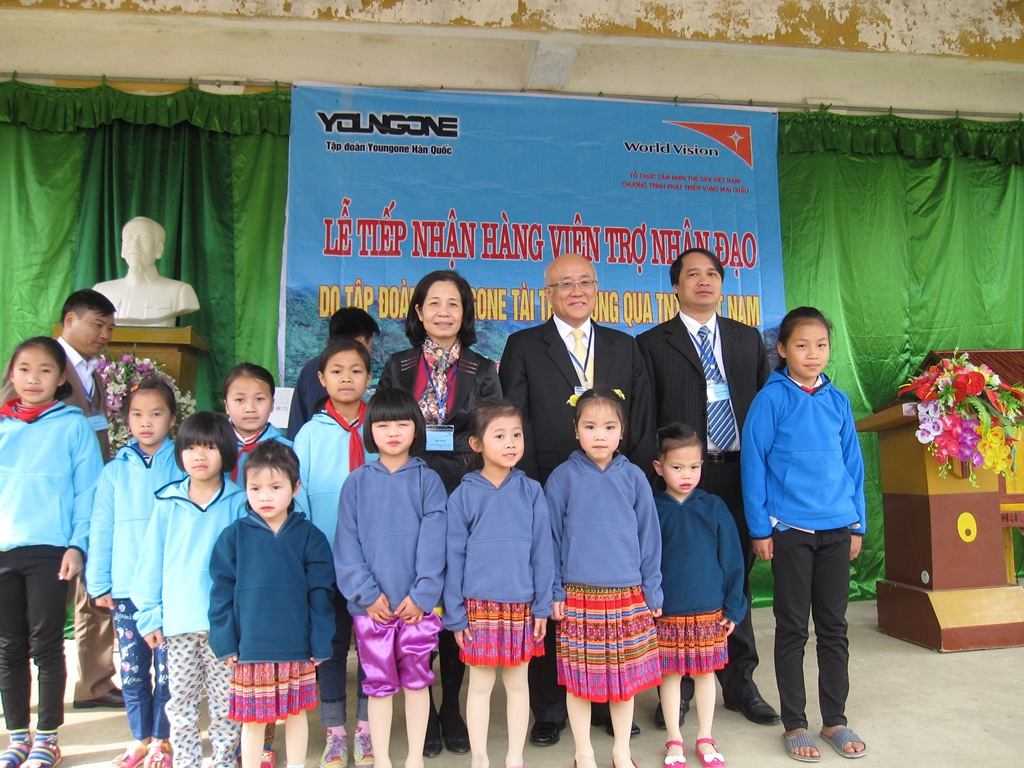 A warm heart for poor children | Vietnam | World Vision International