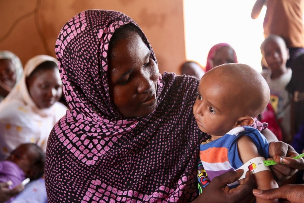 Family MUAC: Empowering mothers to detect malnutrition | Nutrition ...