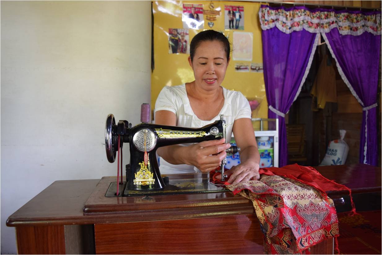 Yopita Domini: Skilled at Showcasing Hope | World Vision International