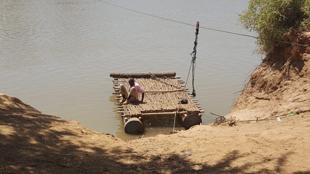 Across the Jubba River Lives a Doctor | World Vision International