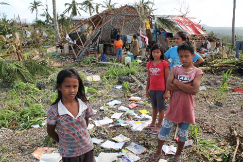 Top 6 issues children are facing after Typhoon Haiyan | Typhoon Haiyan ...