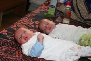 Displaced newborns and mothers face uncertain future | Georgia | World ...