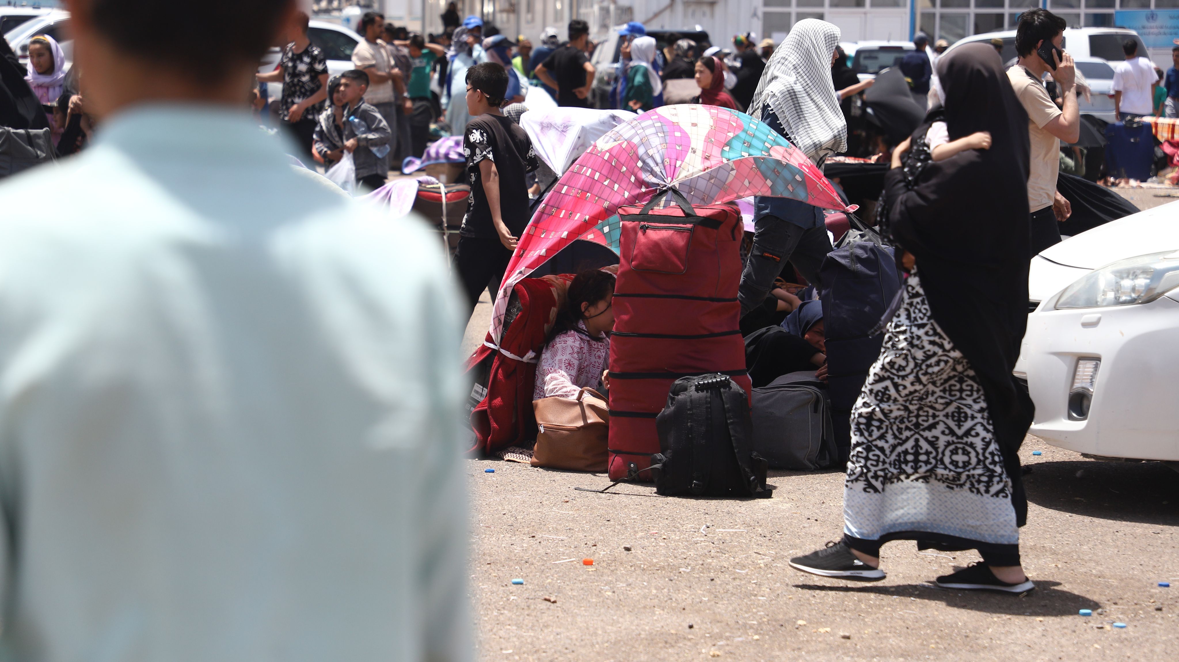 Afghan Returnees from Iran are Welcomed by Heat, Hunger, and ...