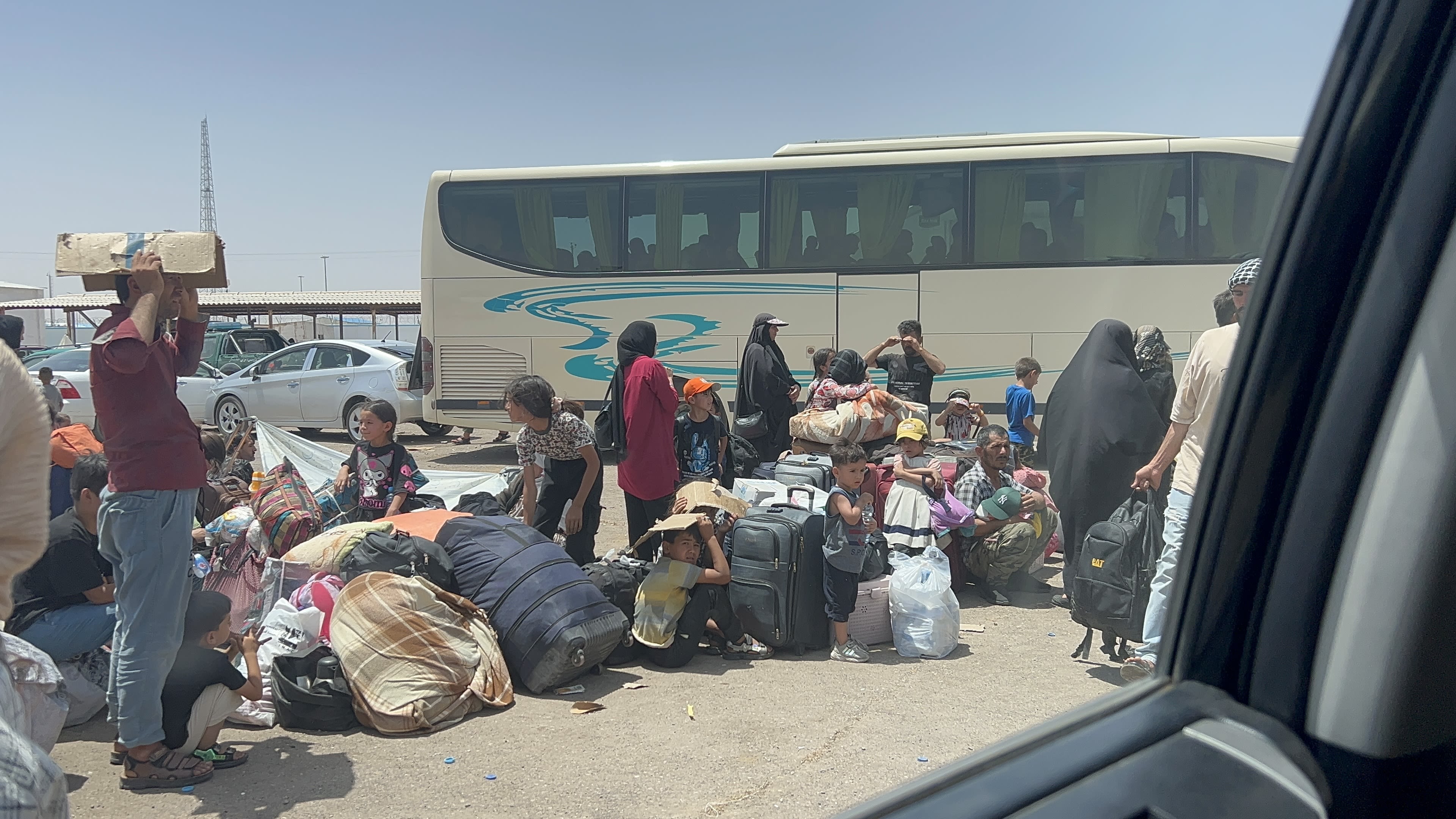 Afghan Returnees from Iran are Welcomed by Heat, Hunger, and ...