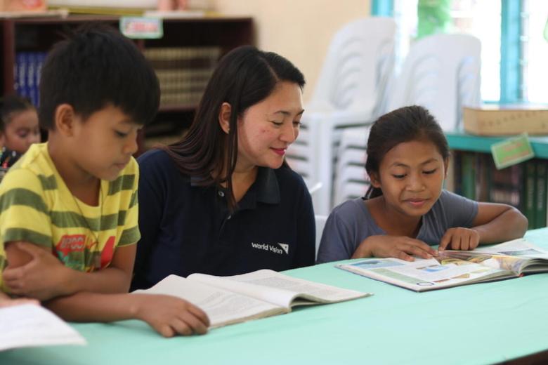 Brigada Pagbasa Programme ( National Reading Brigade) | World Vision International