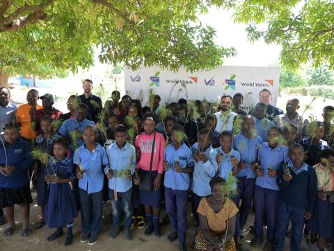 World Vision Zambia and Pepsico, plant 1,500 trees to mitigate Climate ...